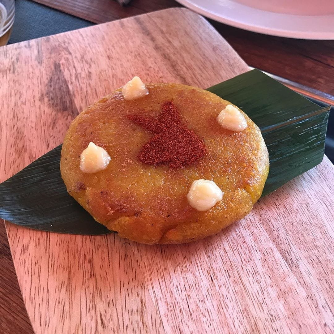 Pancake coreano de conejo con alioli – Sa Lola Blanes